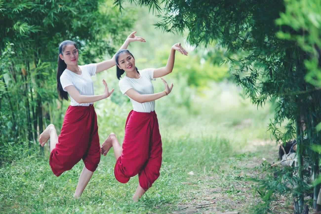 Kankan - na czym polega ten francuski taniec? | Mój Idealny Ślub